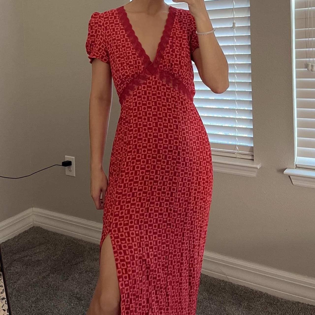 Freepeople dress with slight rip on sleeve ️ - Depop