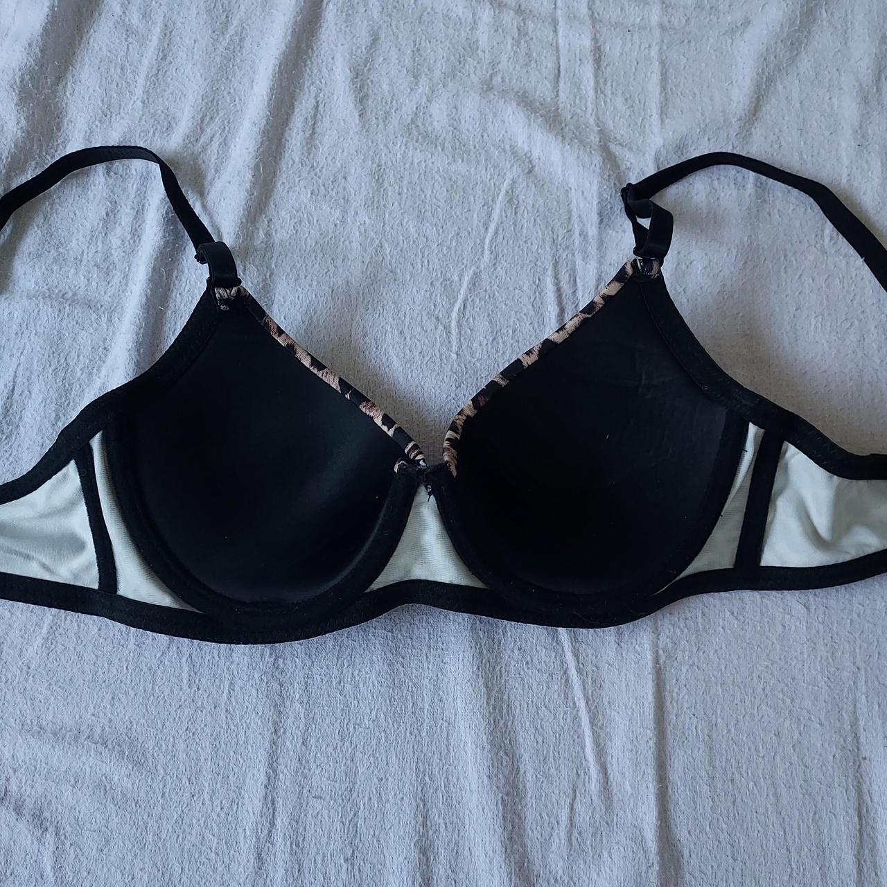 Leopard print push up bra 32B So cute but never... | Depop