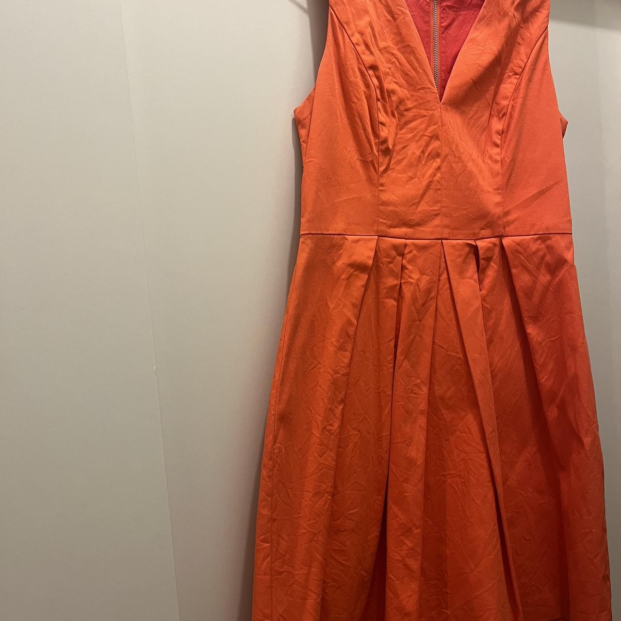 Cue Size 12 Dress - very comfortable - Depop