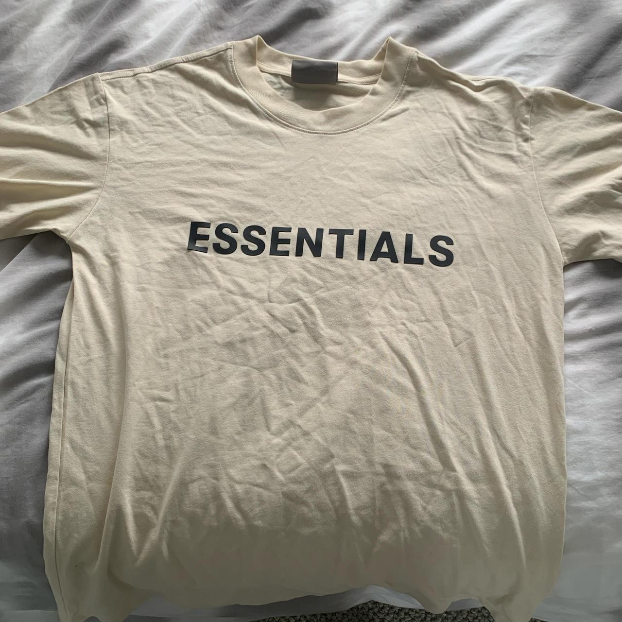 Essentials FOG tee - Depop