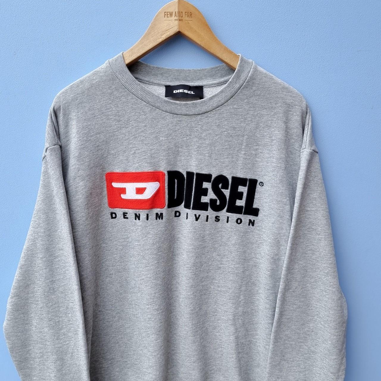 Diesel Men's Grey T-shirt | Depop