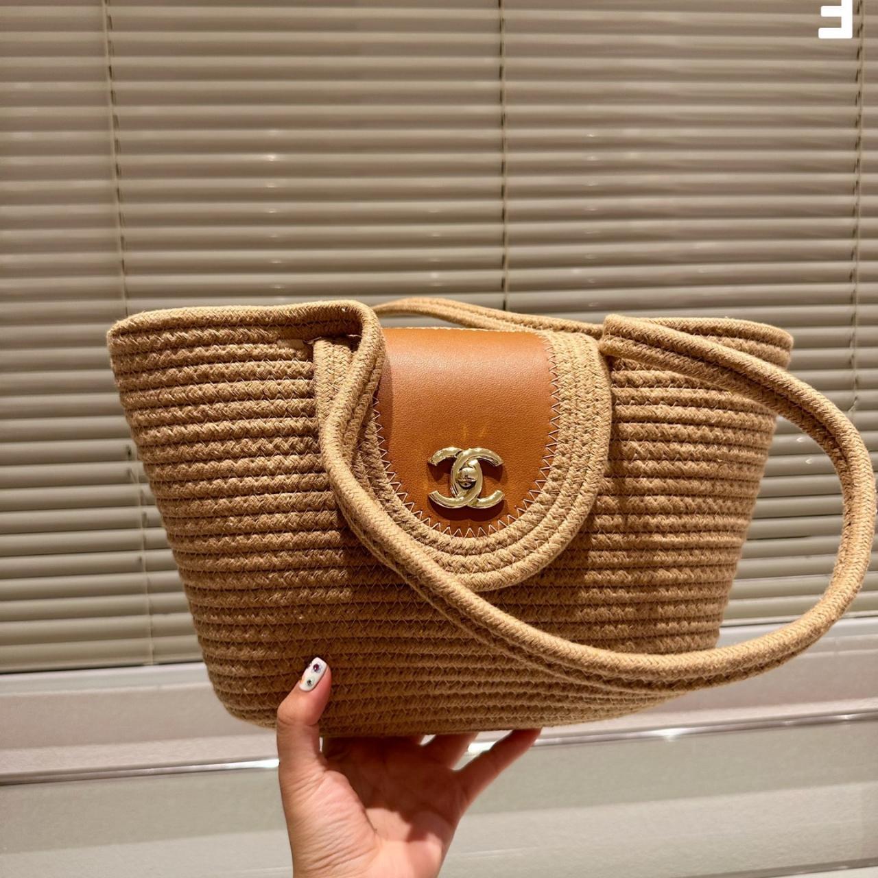 messenger bag, handbag, shoulder bag, clutch bag,... - Depop