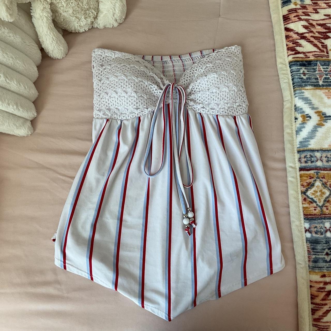 Lana Del Rey White, blue, and red strapless lace top... | Depop