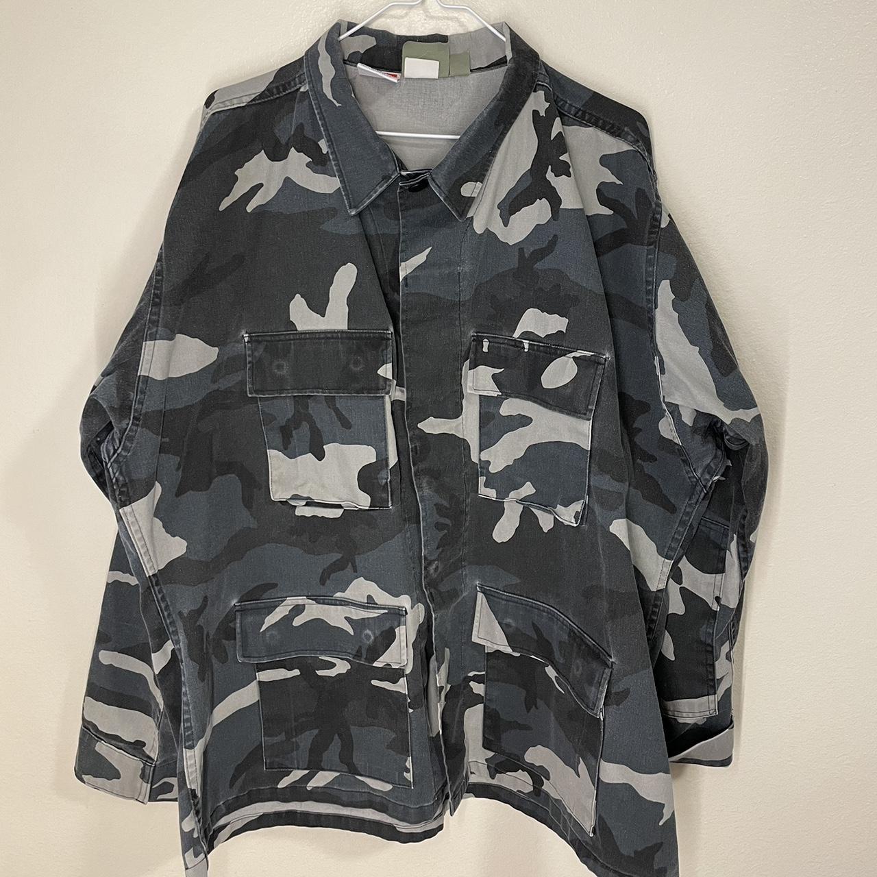 Military issued grey camo jacket. #military#camo - Depop
