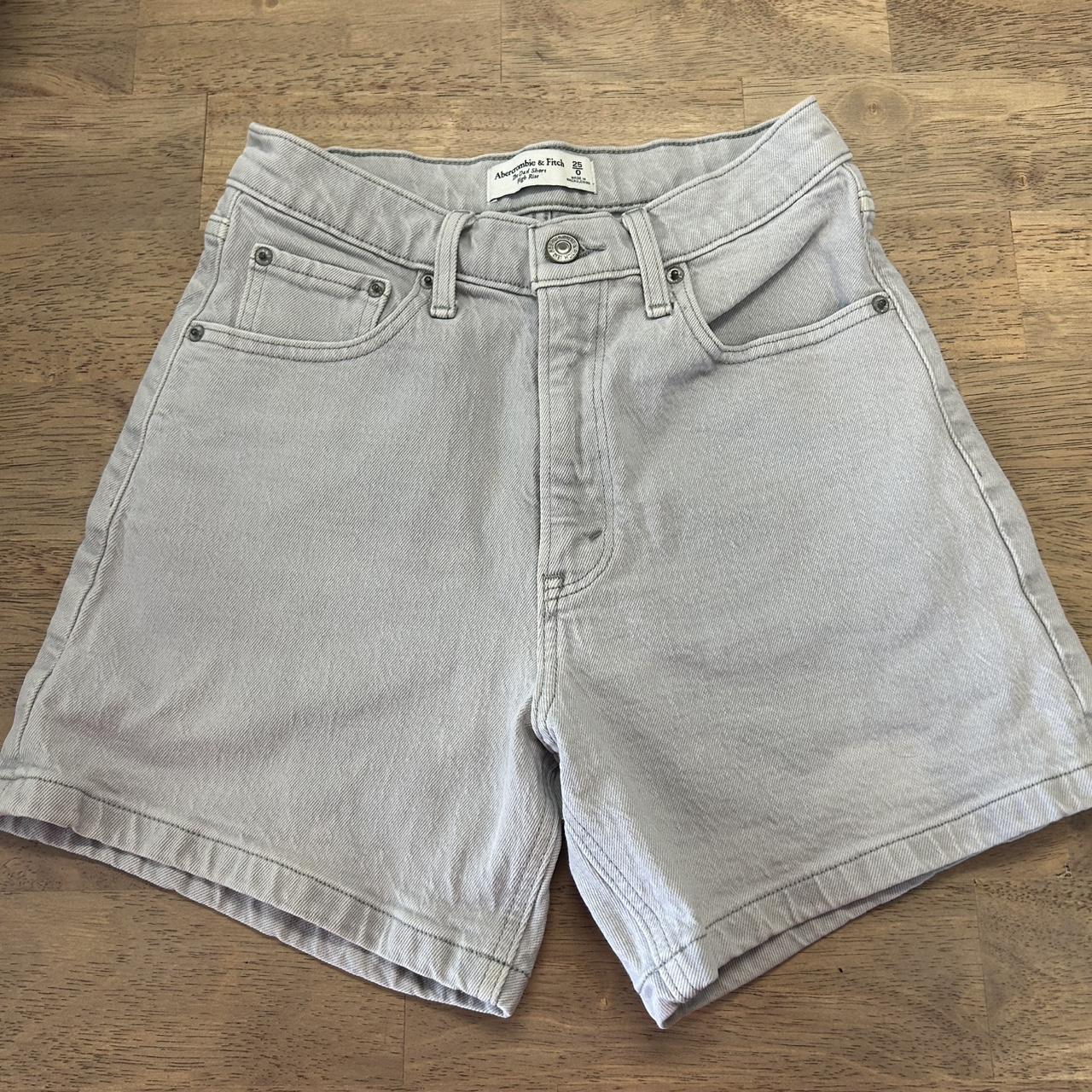 Abercrombie & Fitch high rise dad short, Size 25!... | Depop