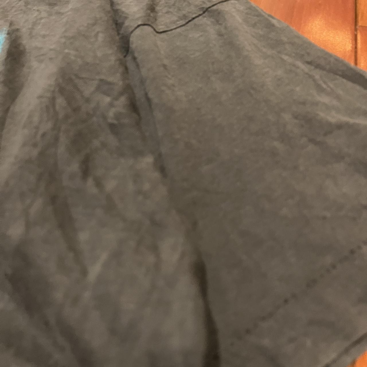 vintage 1994 Looney Tunes Daffy Duck Charlotte... | Depop