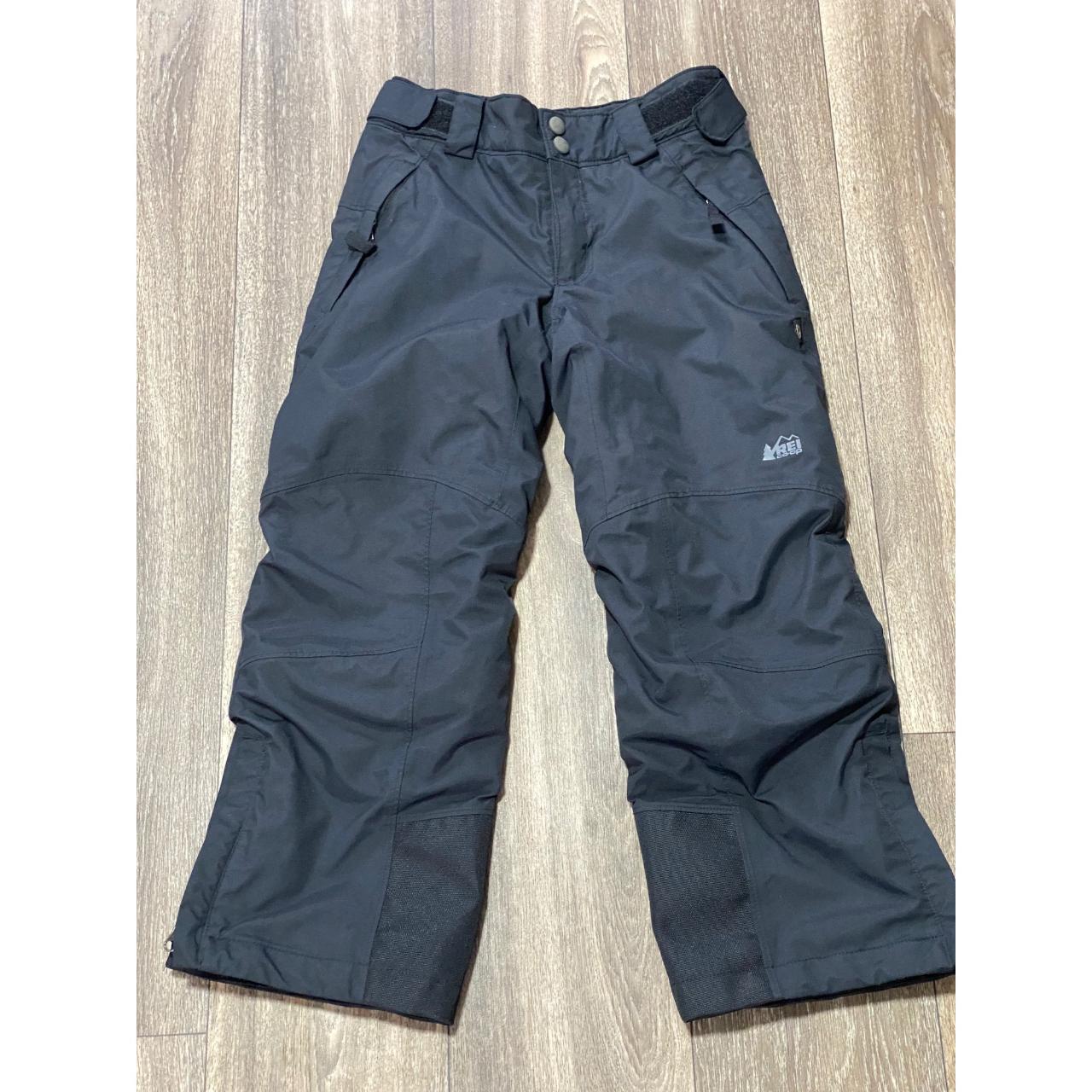 REI KIDS SNOW PANTS SIZE SMALL (8) BLACK WINTER... - Depop