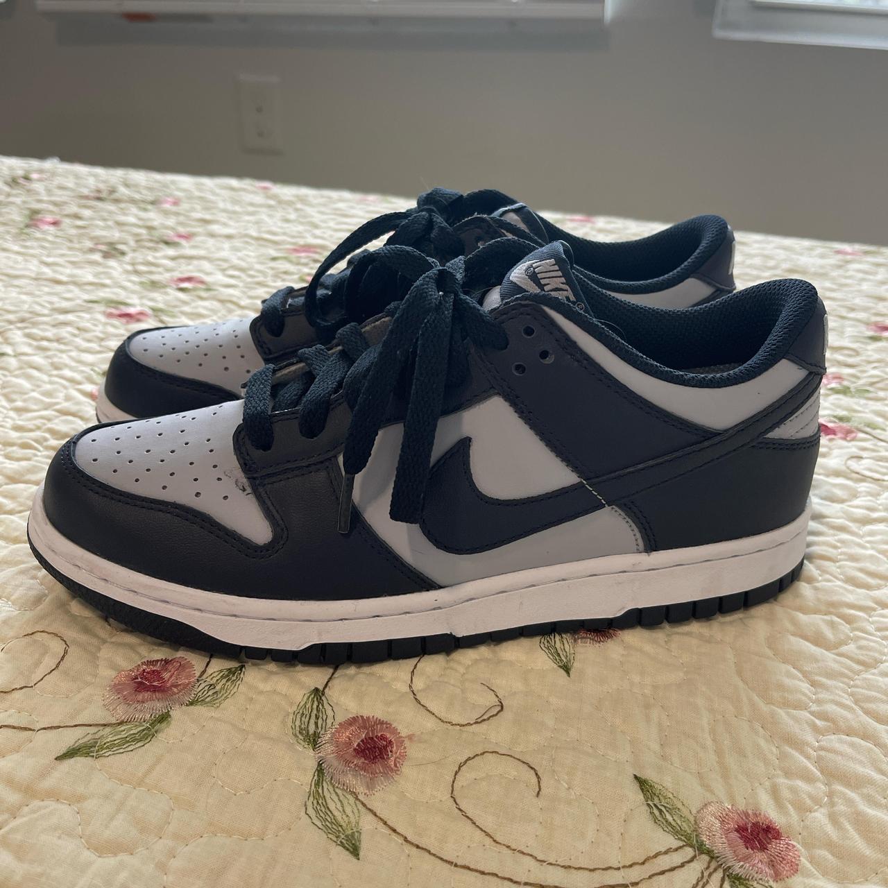 Georgetown dunks - Depop