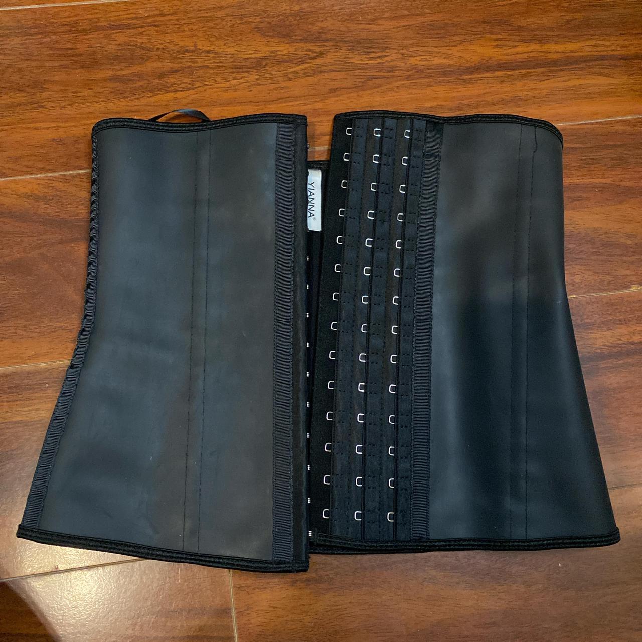 Black S-XS corset/ waist trainer with side lining... - Depop