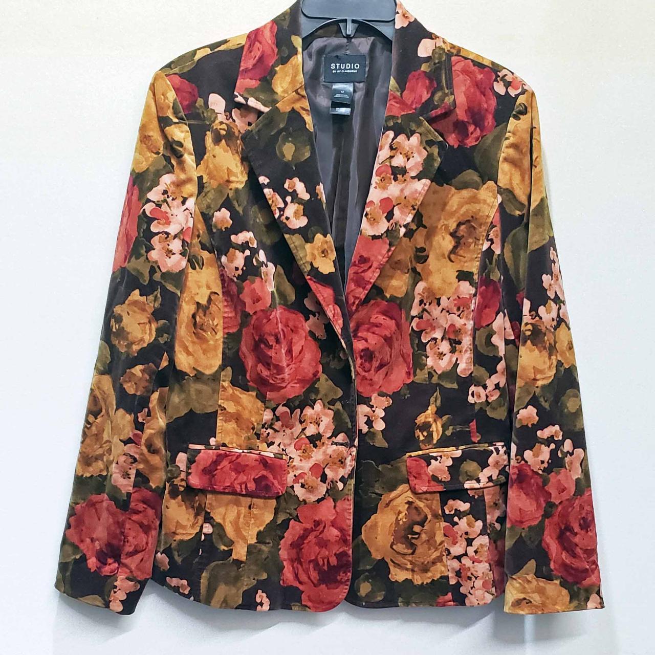 STUDIO by Liz Claiborne Velvet Floral Blazer Plus... - Depop