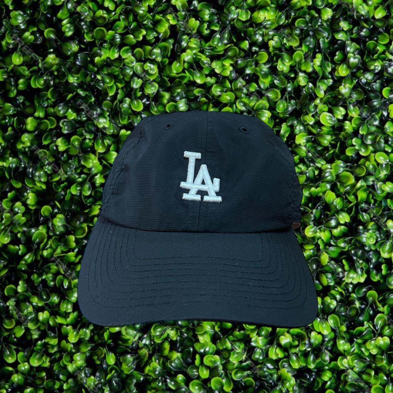 Black and white LA Dodgers hat #LA #Dodgers STRAP... - Depop