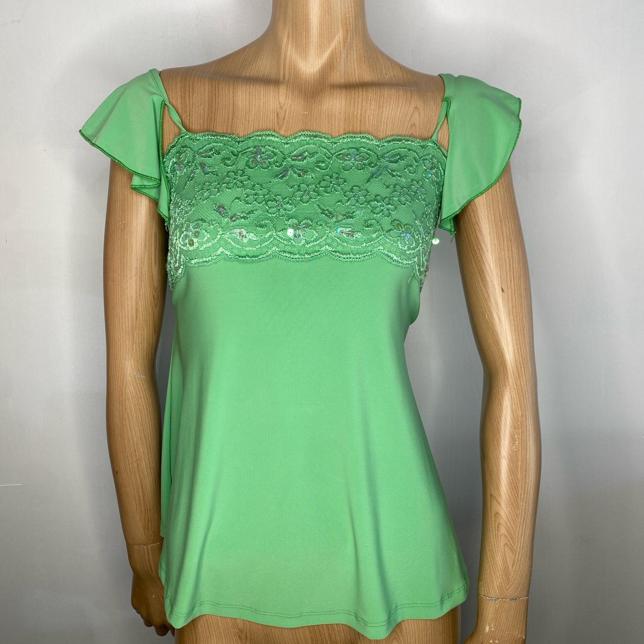 EARLY 2000s TOP MADE IN USA SIZE MEDIUM... - Depop