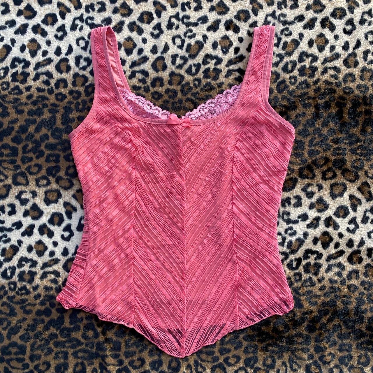 EARLY 2000s TOP MADE IN USA SIZE MEDIUM MOST... - Depop