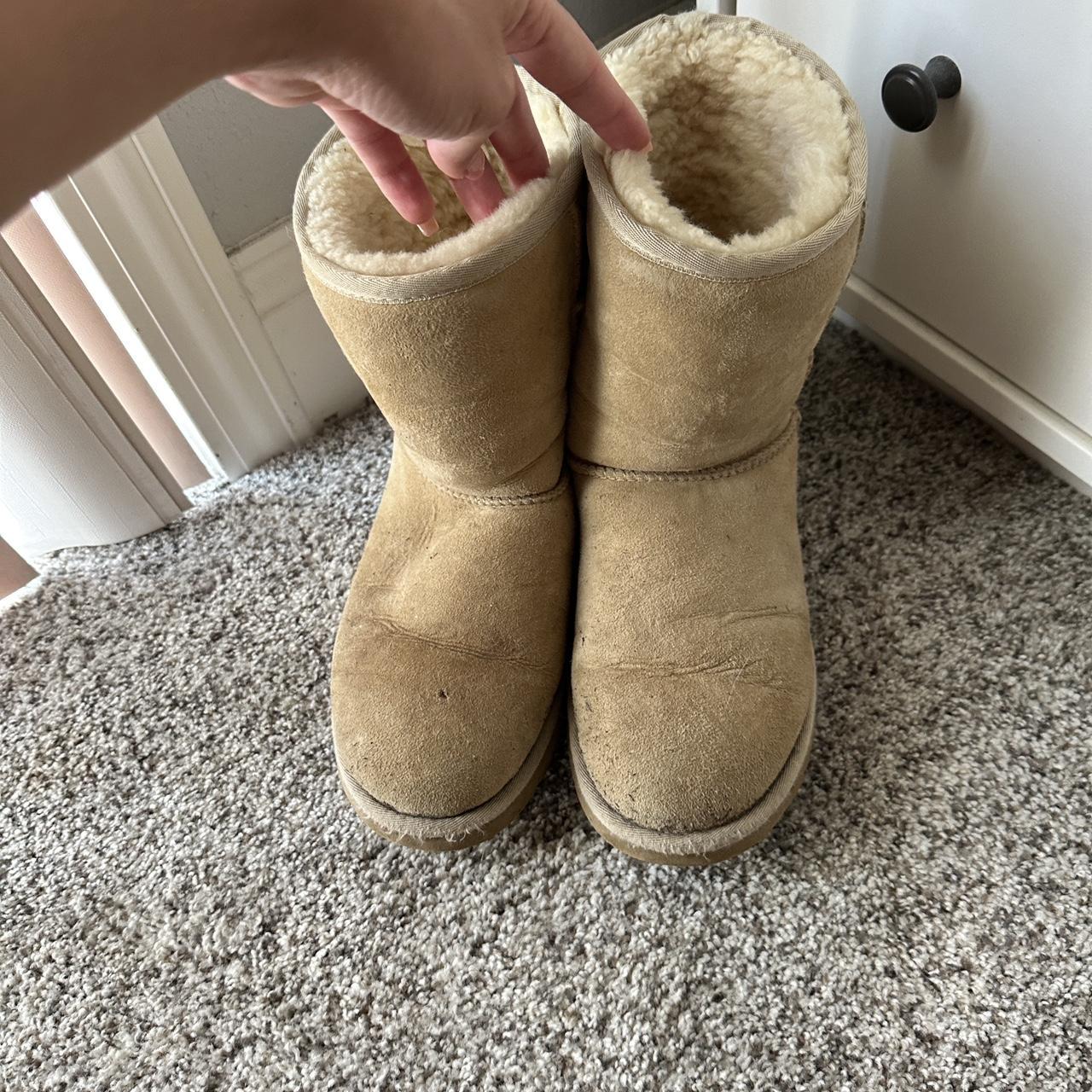 Sand Uggs - Depop