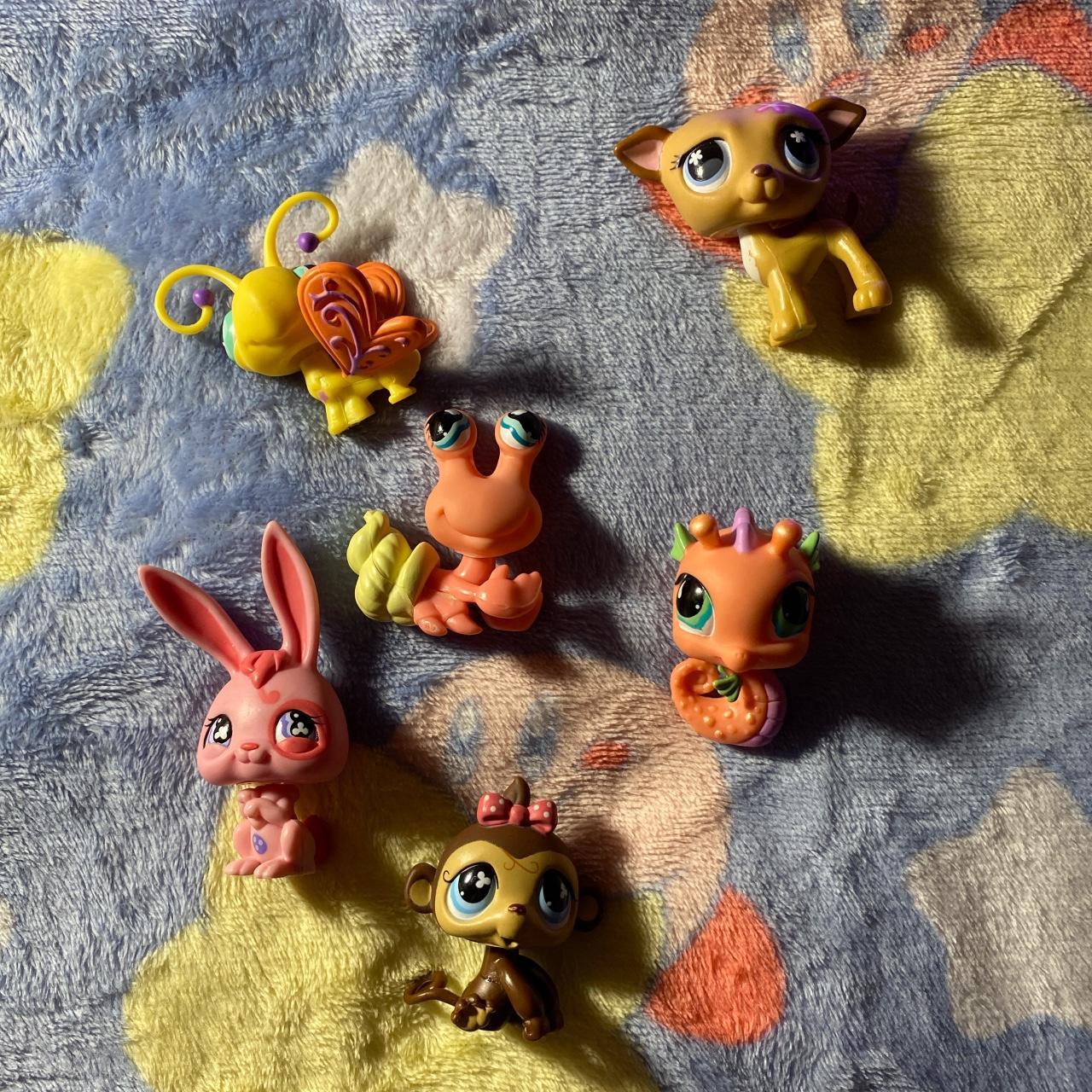 🦭 lps bundle of six one for $6, two for $11. six... | Depop