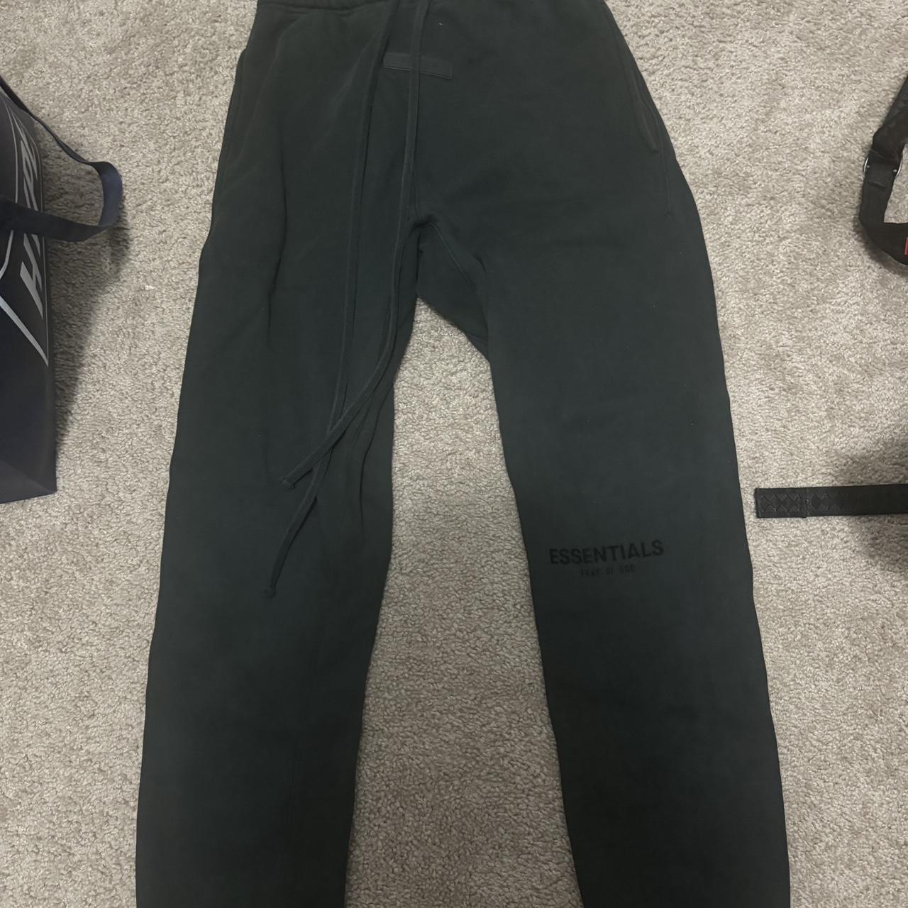 Small essential sweats Read bio - Depop