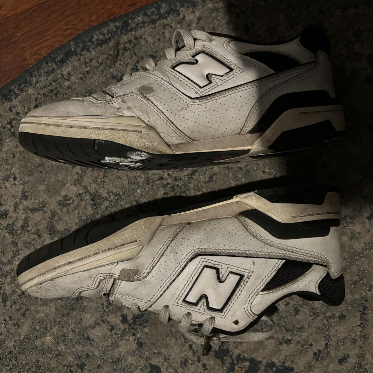 new balances pretty used but cleanable - Depop