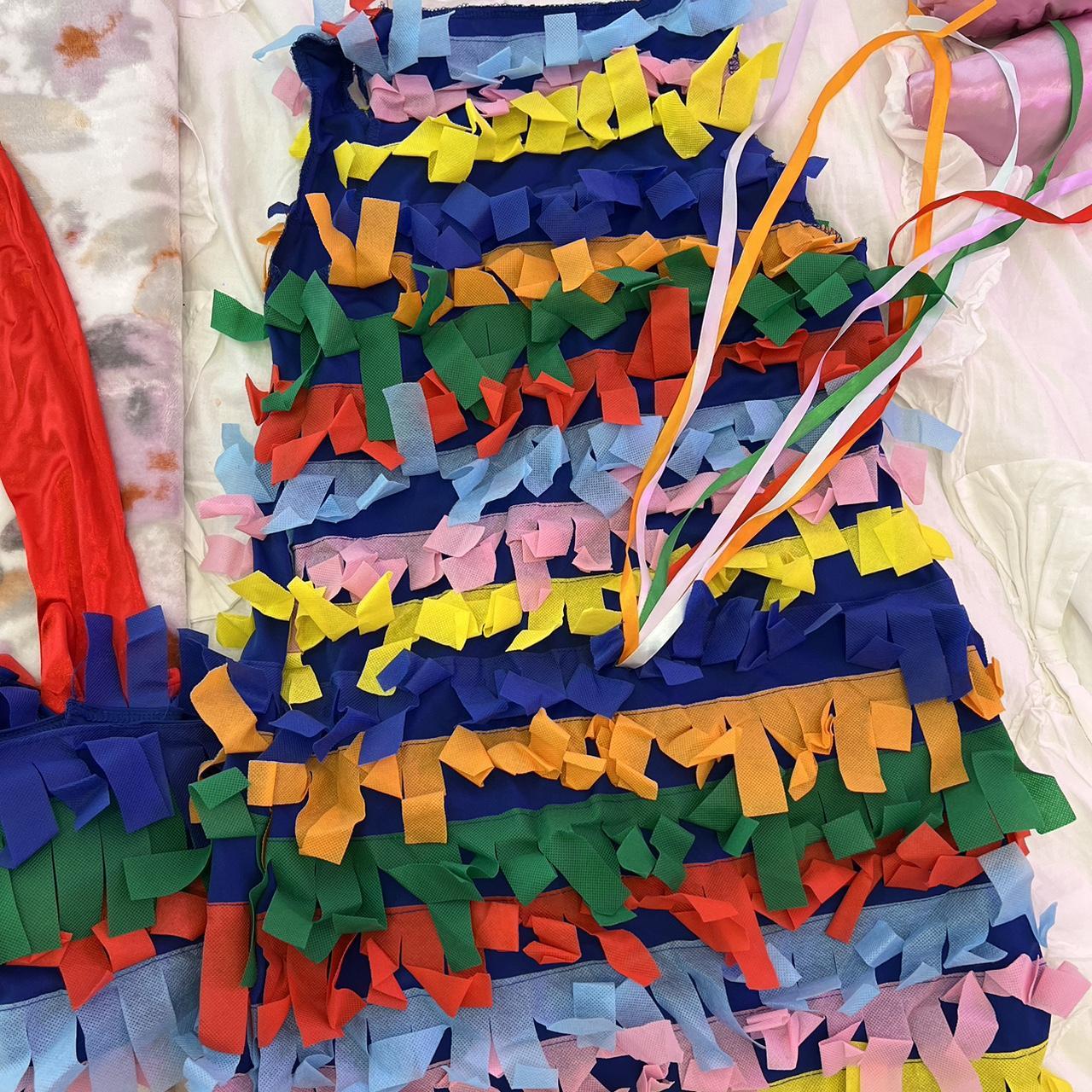 Piñata women’s costume fits s-m only worn once - Depop