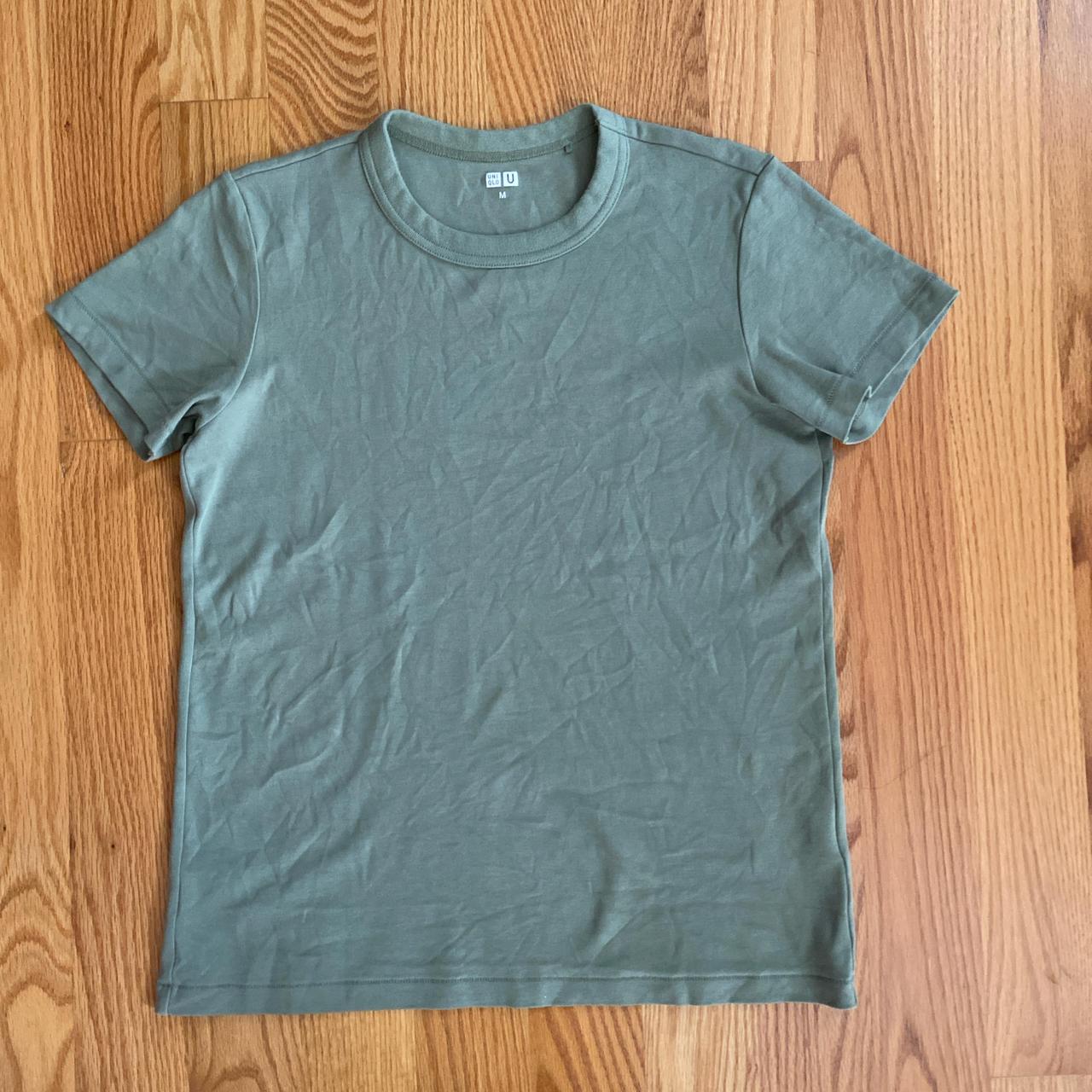 Uniqlo basic sage green cotton tee - Stretchy... - Depop