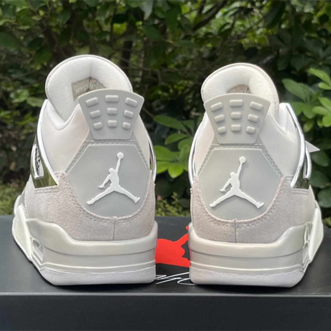 nike AJ4 - Depop
