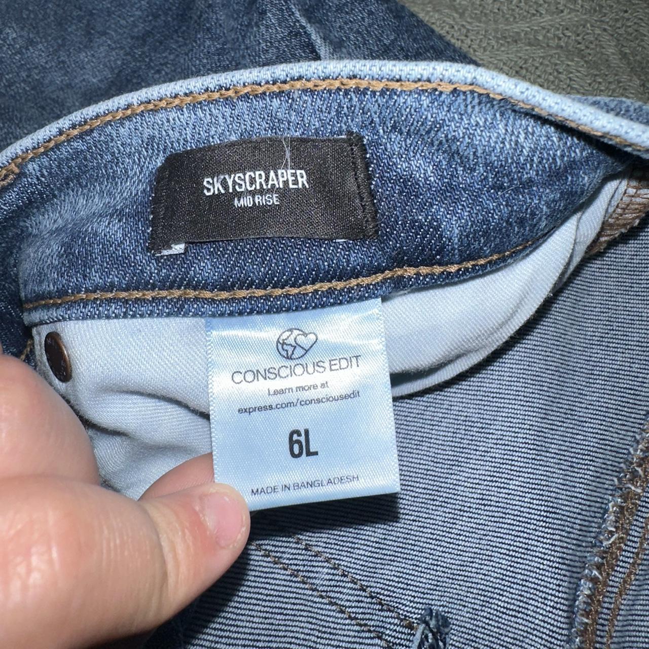 mid rise skyscraper jeans from express only worn to... - Depop