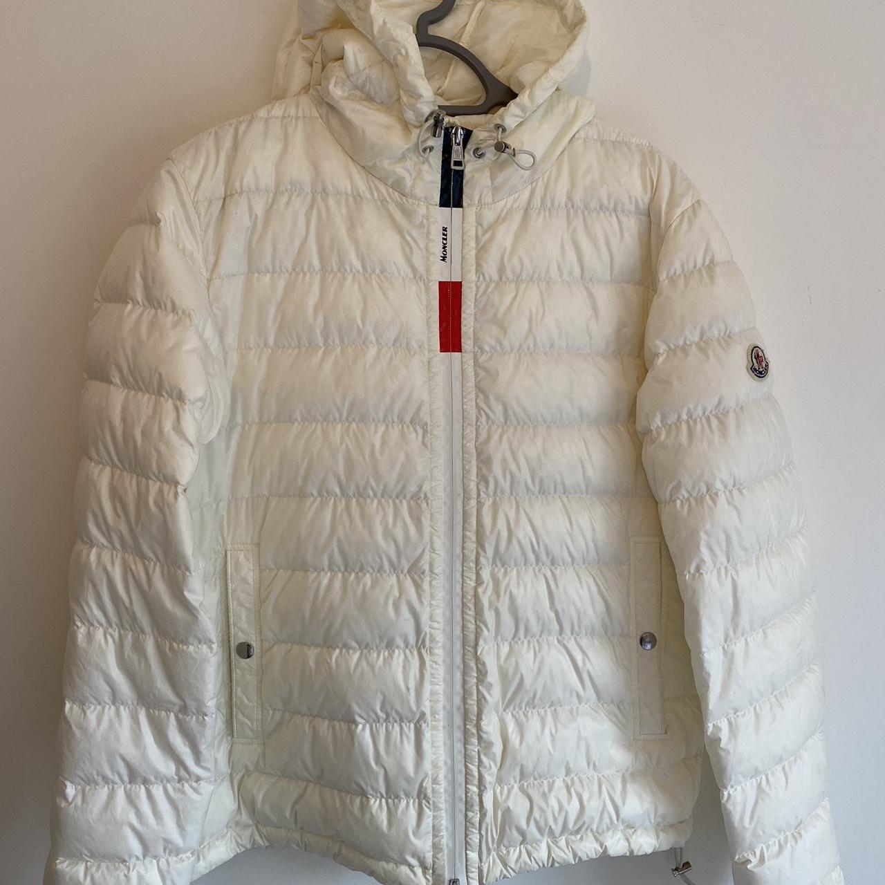 Moncler Puffer coat Very good condition no rips or... - Depop