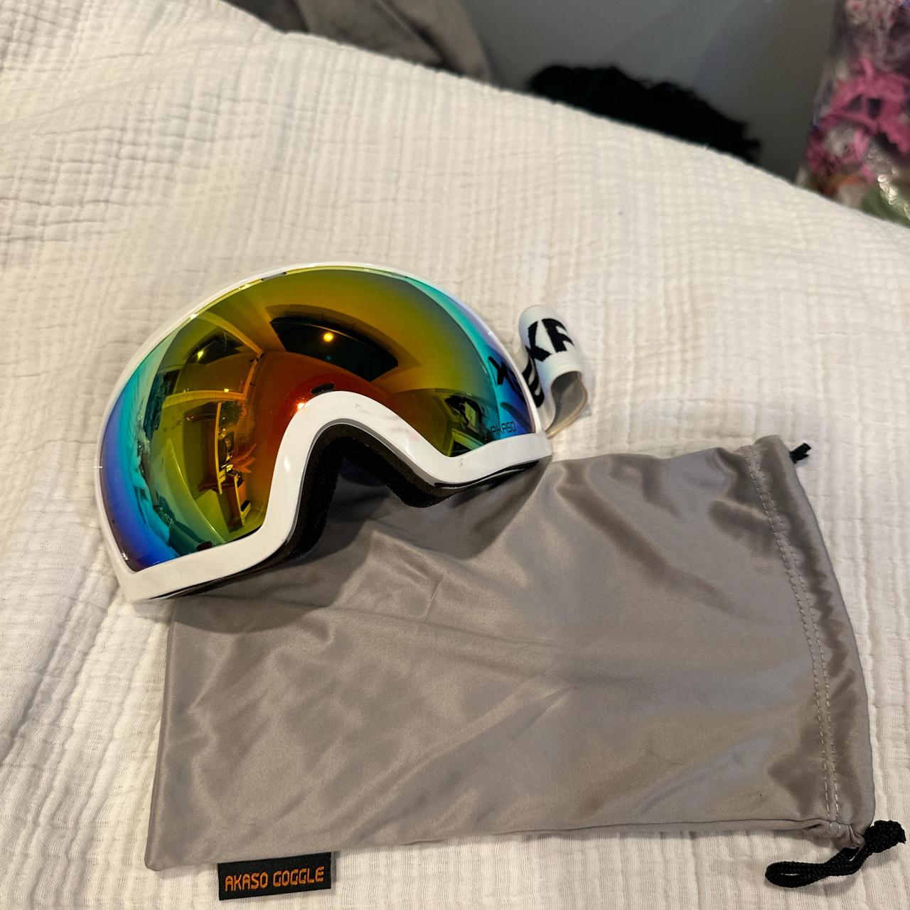 ski goggles • *minor marks* - Depop