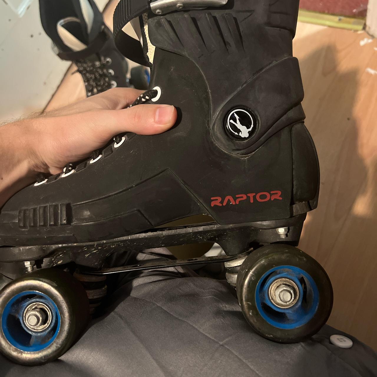 Black raptor roller skates Size 6 - Depop