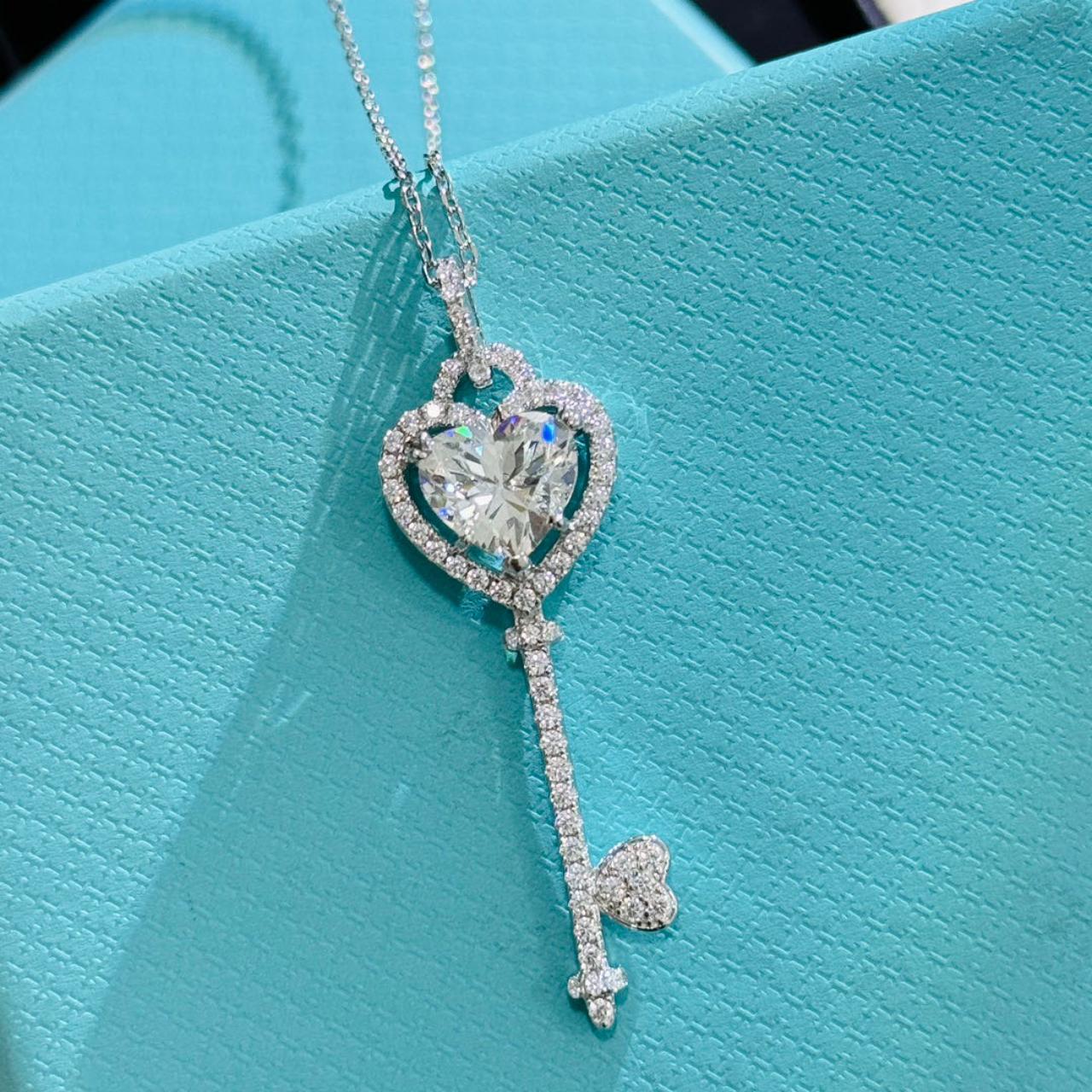 Tiffany Heart key necklace - Depop