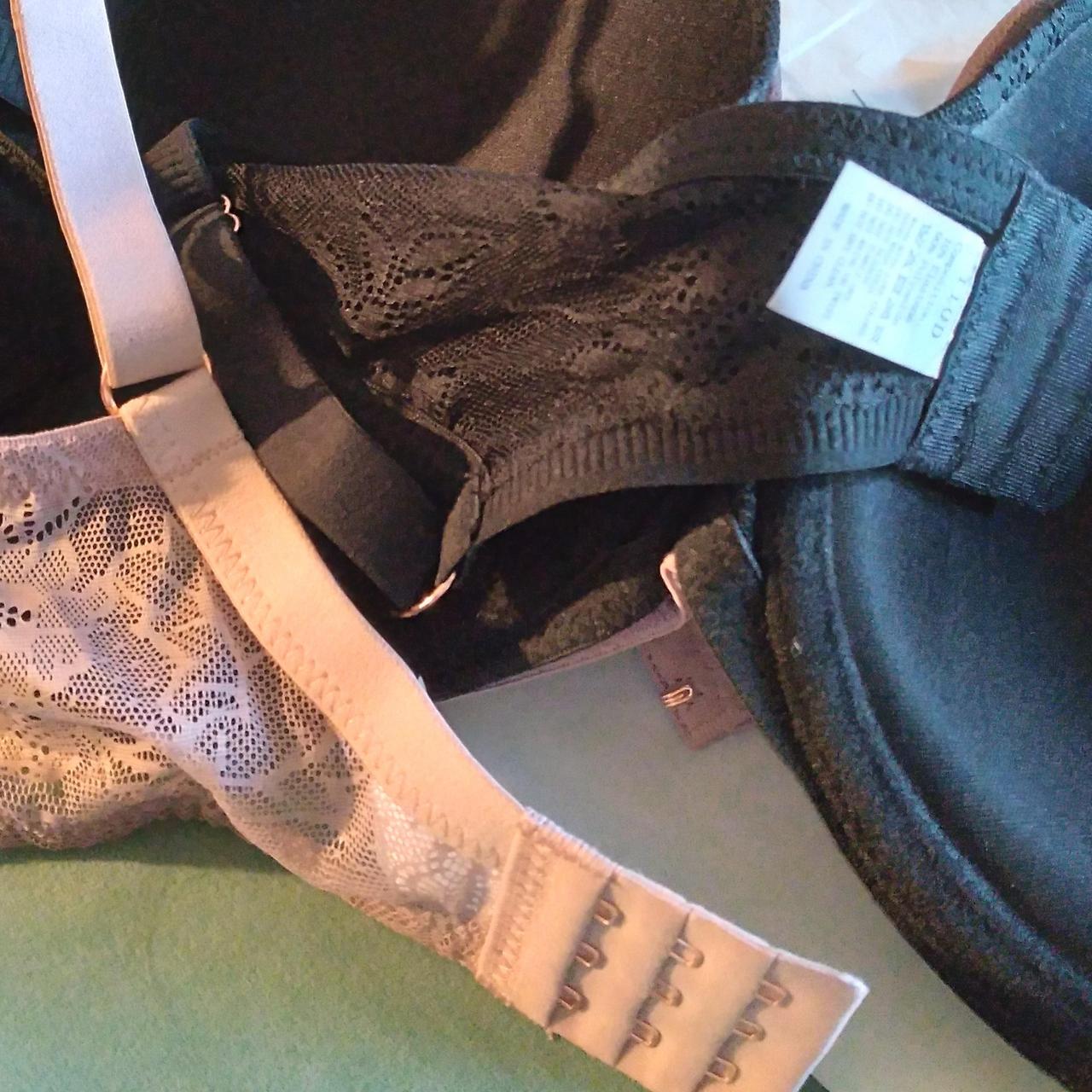 Plus bra set 44D - Depop