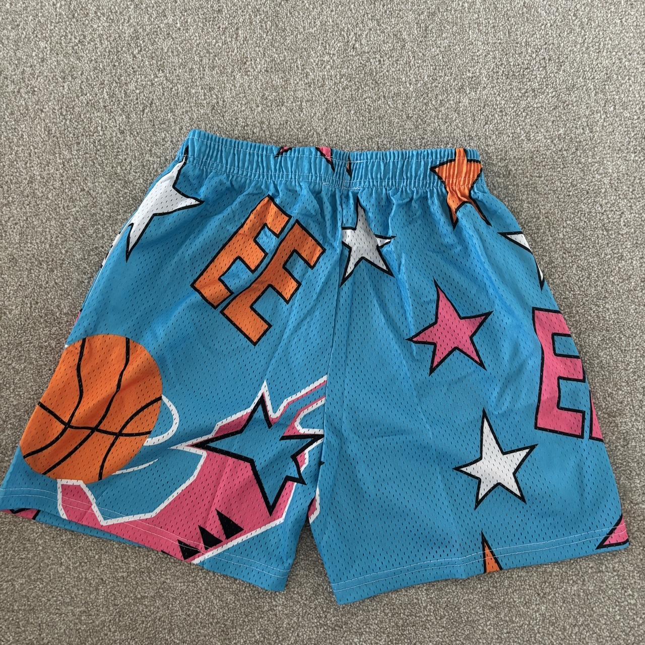 Eric Emanuel shorts Dimensions: Length -... - Depop