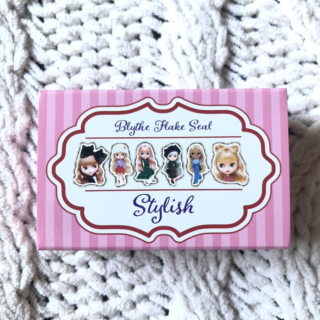 Blythe Flake Seal Styleish dolls set - 6 different... - Depop