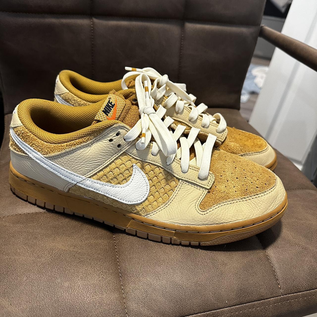 Dunk low “waffles” only worn a few times prices... - Depop