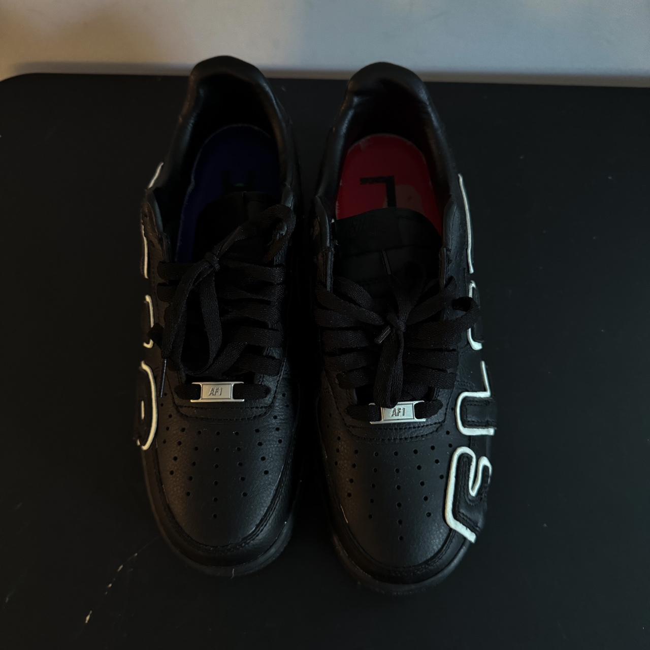 NIKE FLEA FORCES SIZE 8 IN MENS DM FOR QUESTIONS... - Depop