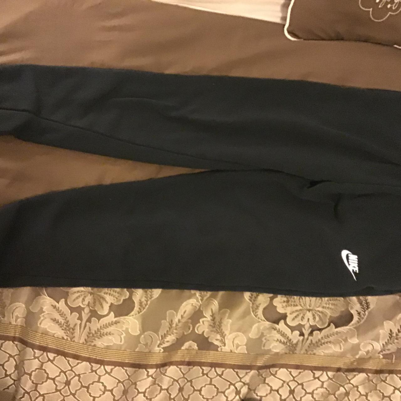 Women’s Nike XS black joggers - Depop