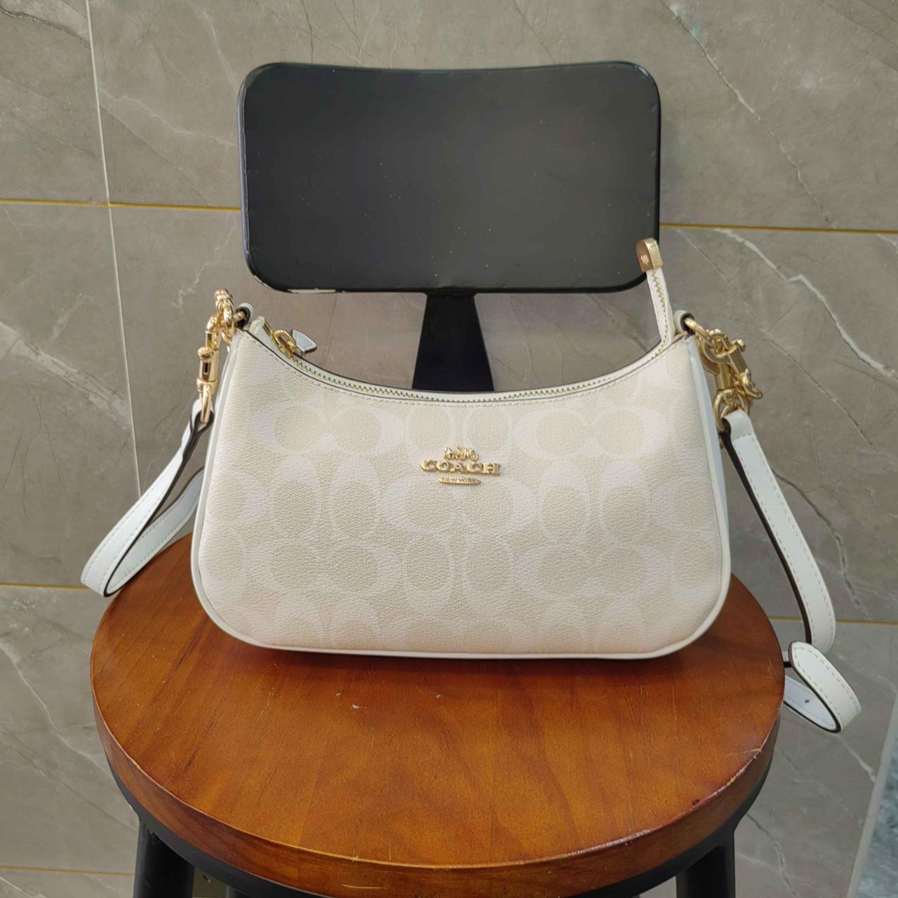 Coach Teri Shoulder Bag In Signature... - Depop