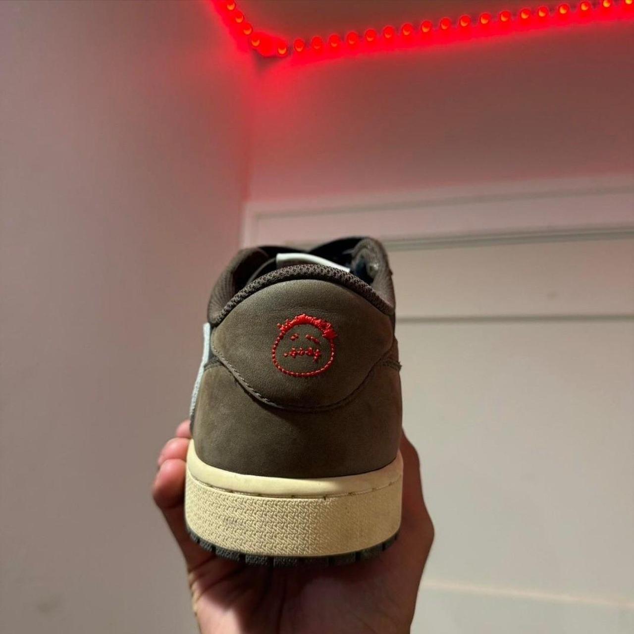 Travis Scott Low Mocha 1s. Like brand new, Worn a... - Depop
