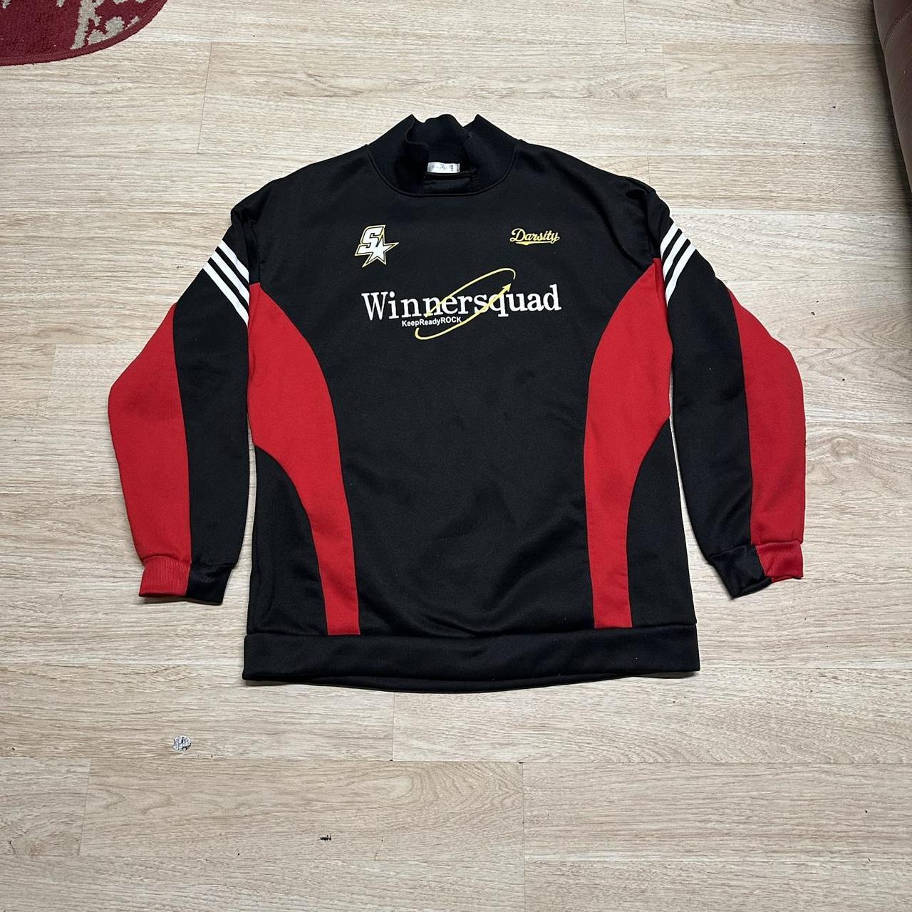 Winner Squad Jacket Fit M/L - Depop