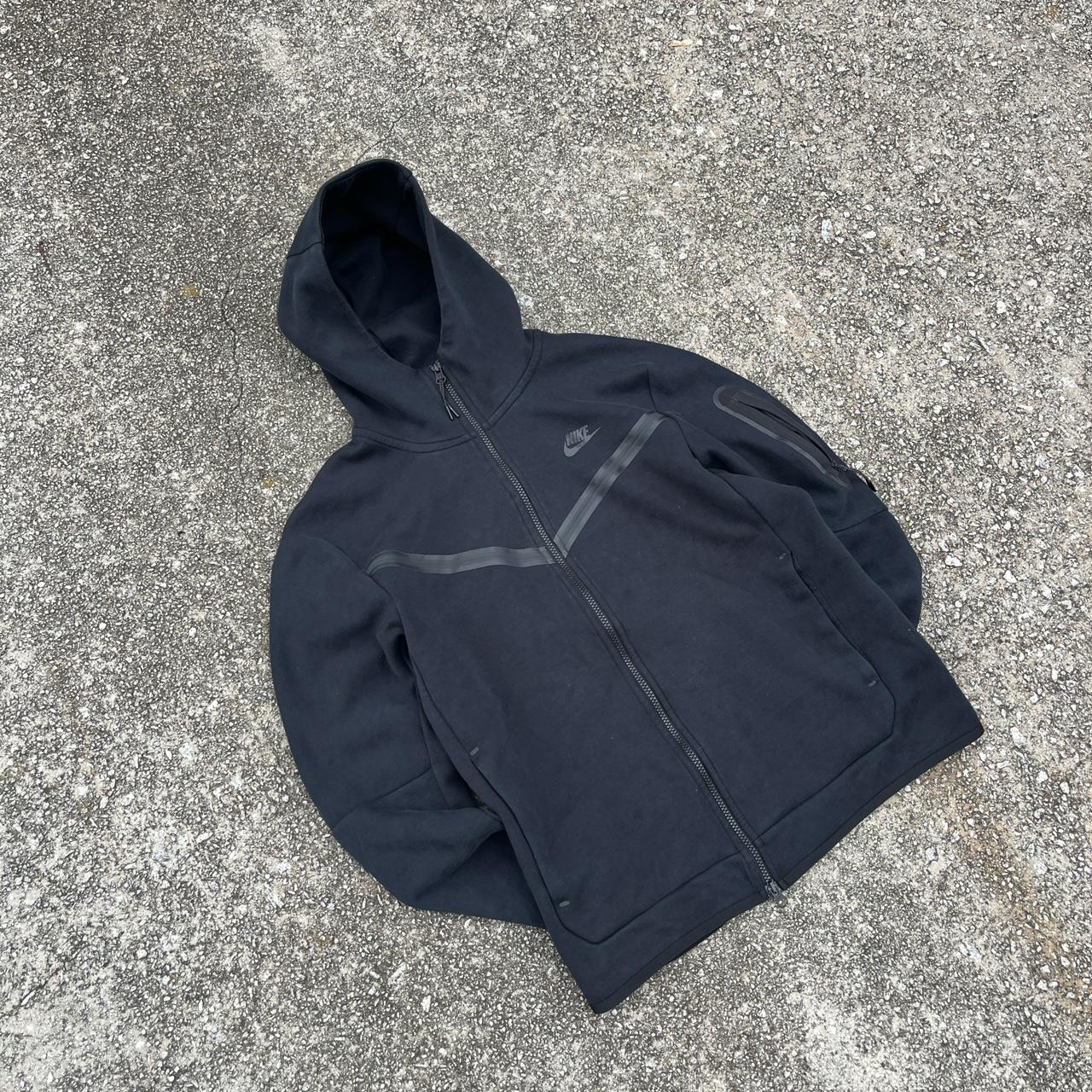 black nike tech fleece #nike #niketech - Depop