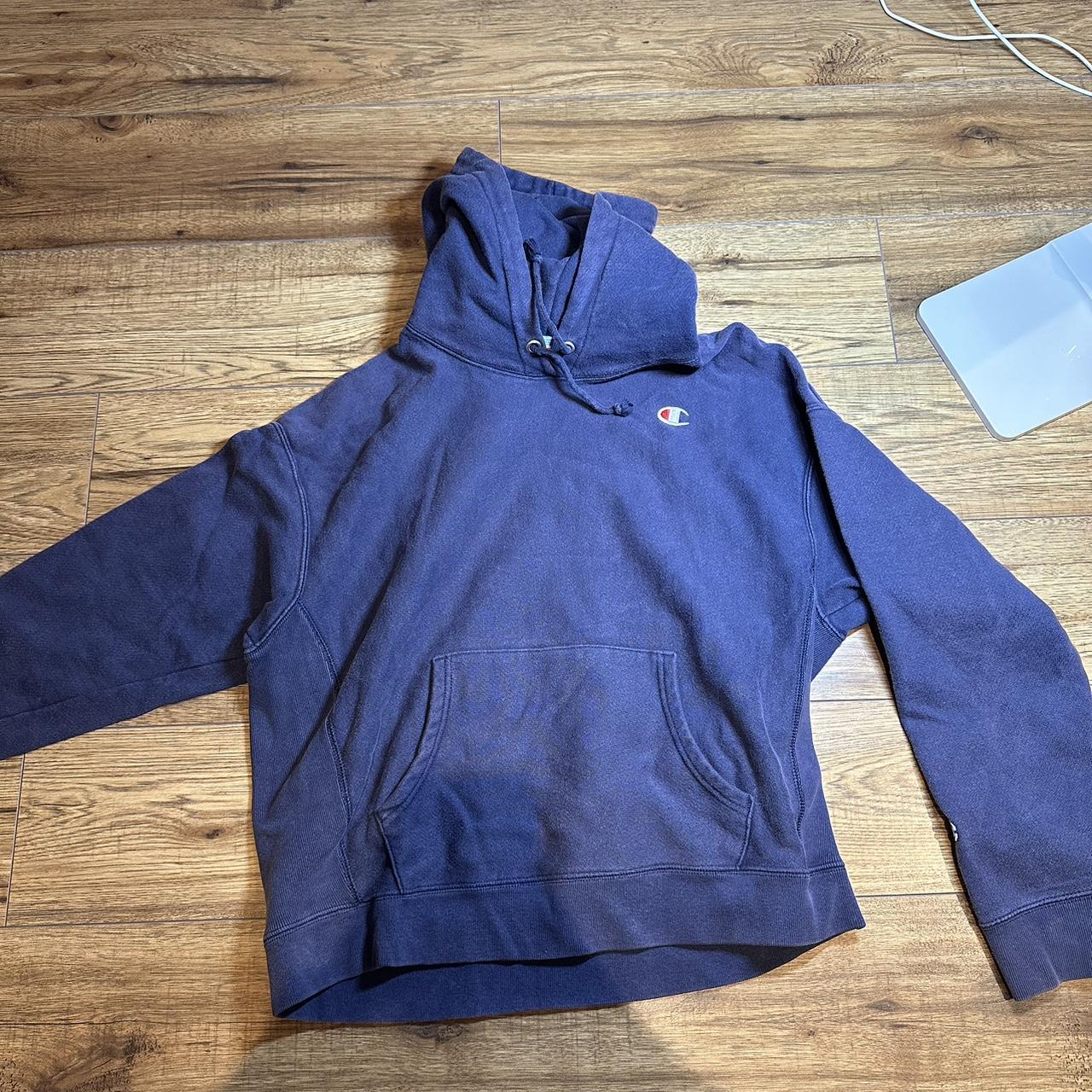GIRLS CHAMPION HOODIE XL - Depop