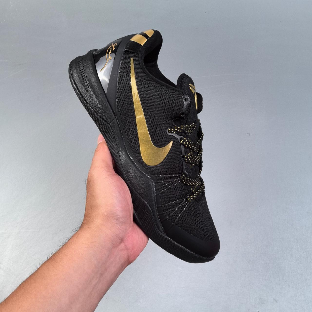 Nike Zoom Kobe series classic retro casual sneakers - Depop