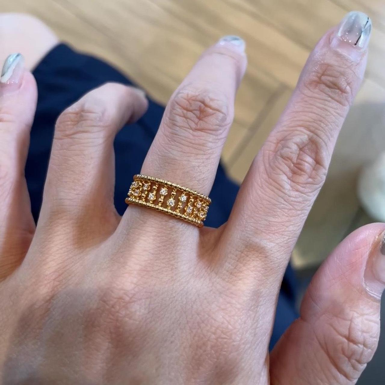 Gold tone band ring jewellery | Depop