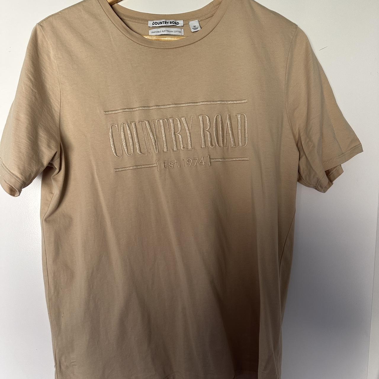 Country Road Tee Hardly worn - Depop