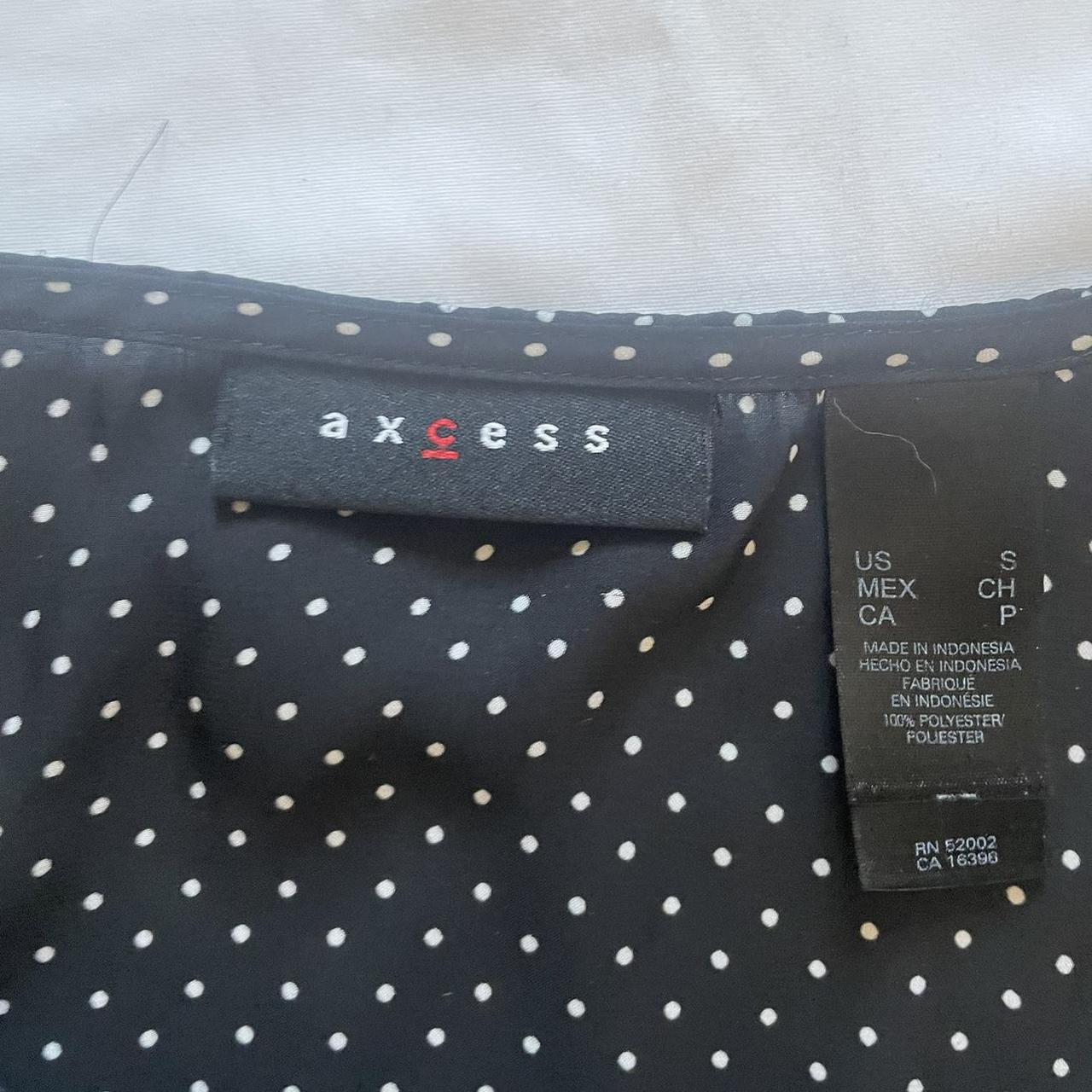 office siren top 🕷️🕸️ Size: S Brand: Axcess This is... - Depop