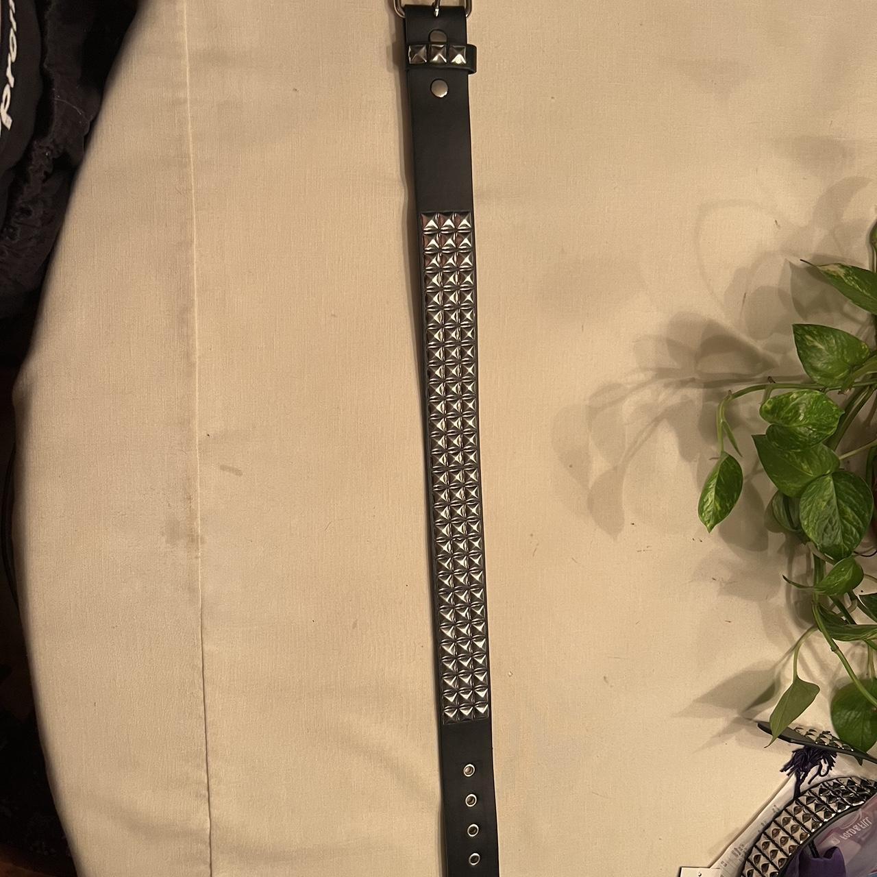 Black and silver studded belt hot topic size xs - Depop