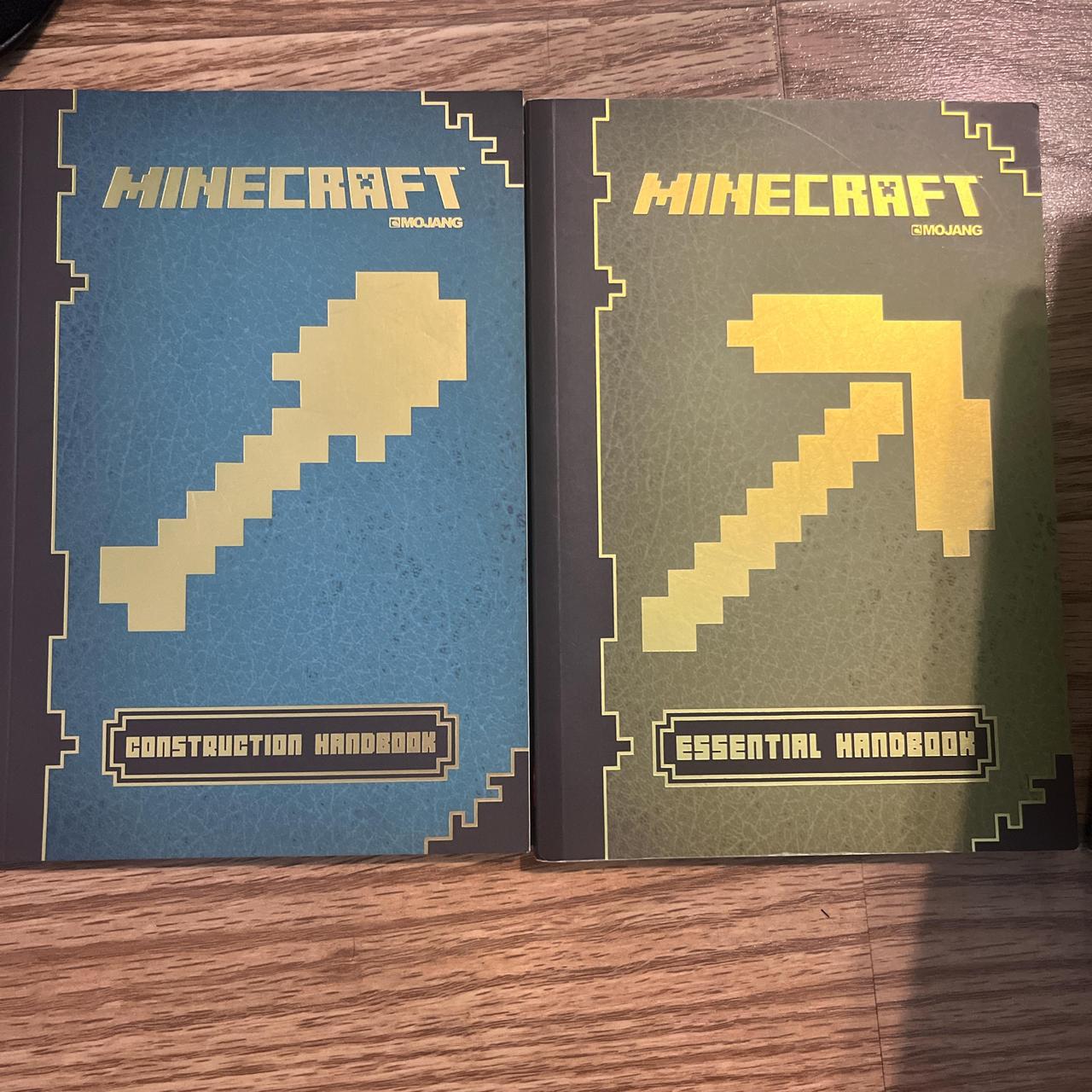 Minecraft construction handbook and essential... - Depop