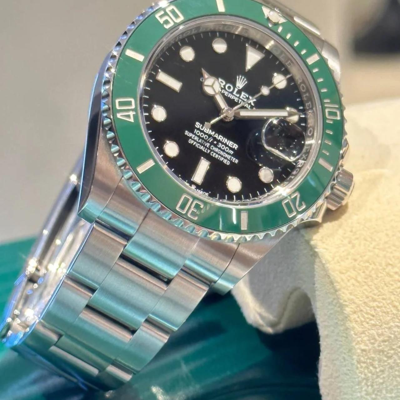 Rolex Green Submariner Mechanical Fully Automatic... - Depop