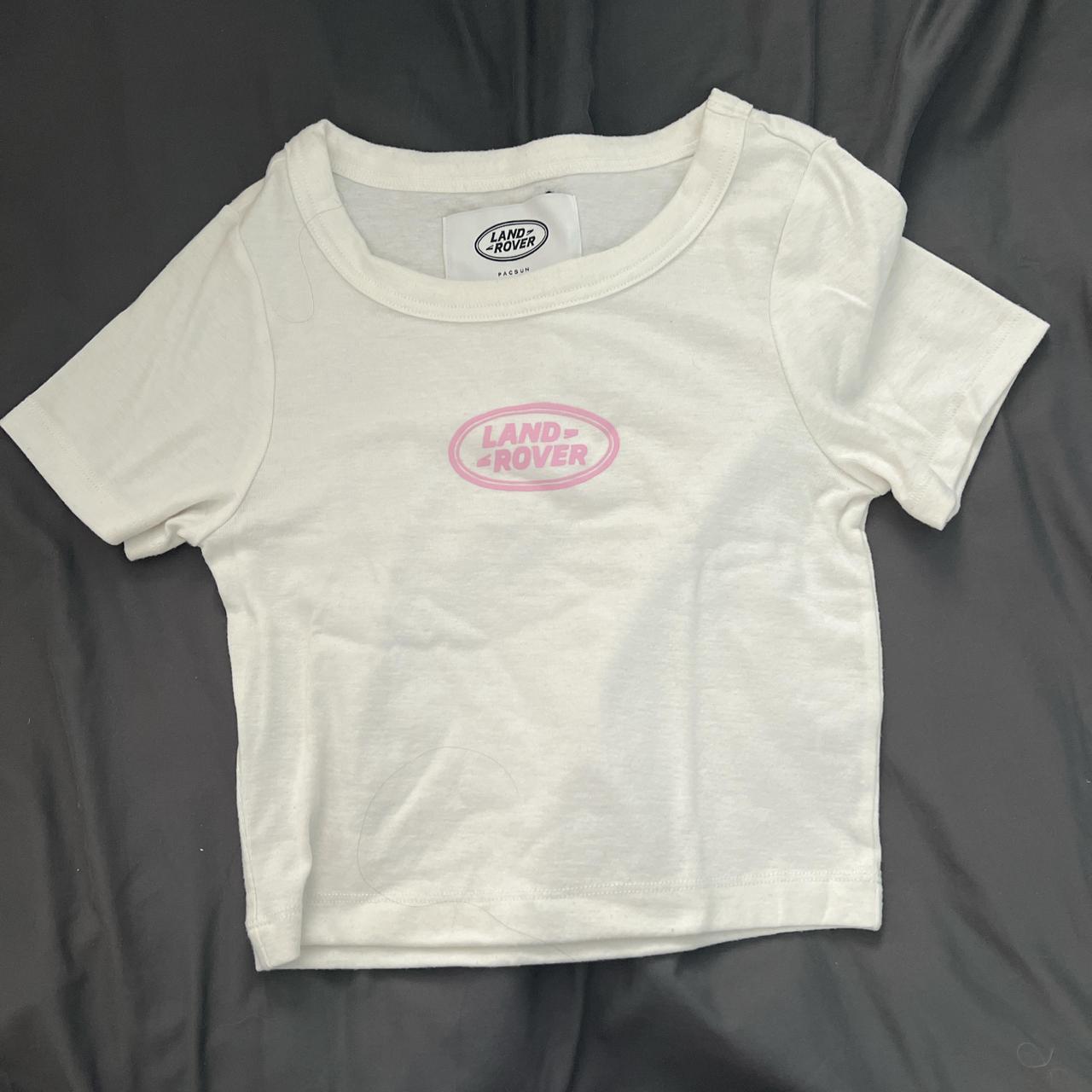 never worn land rover pacsun baby tee - Depop