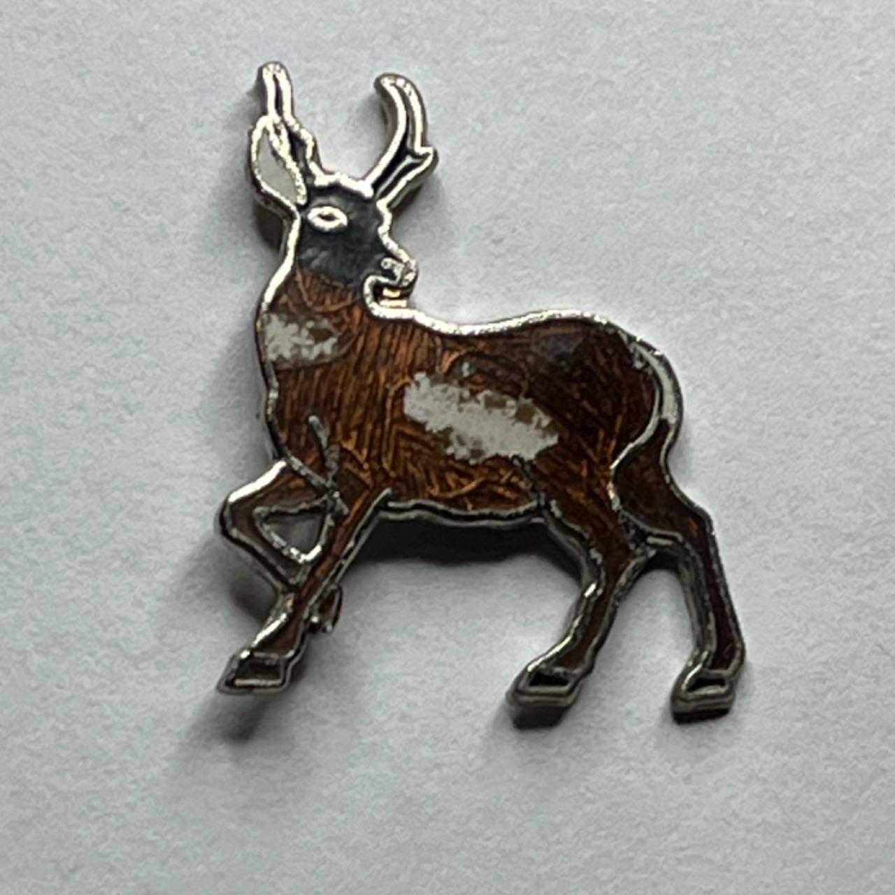 Vintage 90's Pronghorn Antelope Lapel Pin with... - Depop