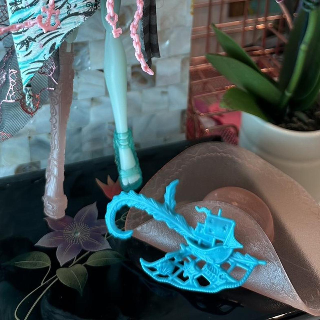 Vandala Doubloons Monster High pirate ghost doll -... - Depop